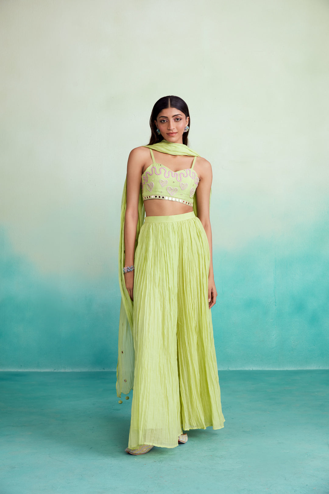 Women Skirt top and Sharara sets – The right cut store